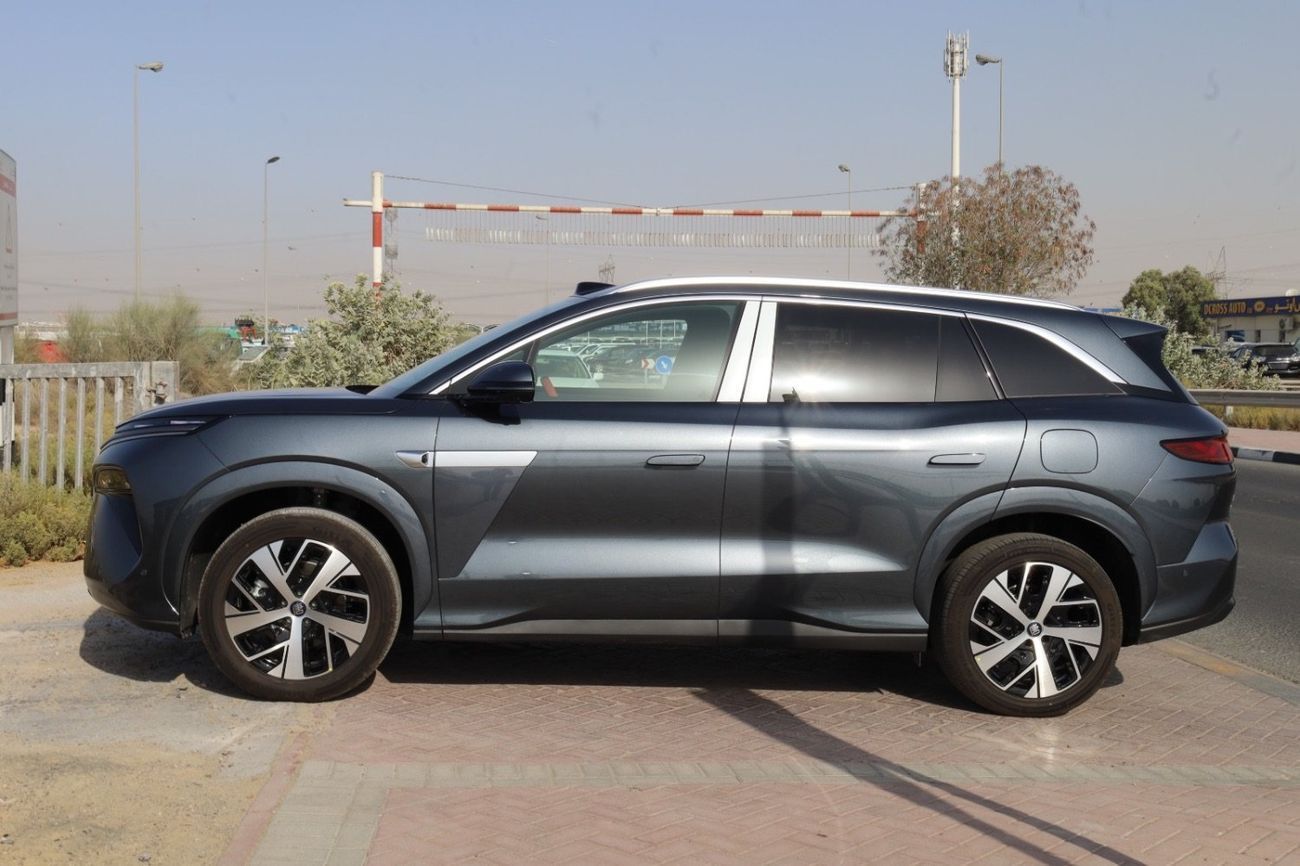 New BYD TANG L EV 7 SEATER 670 KM MODEL 2025 2025 for sale in Dubai - 871027