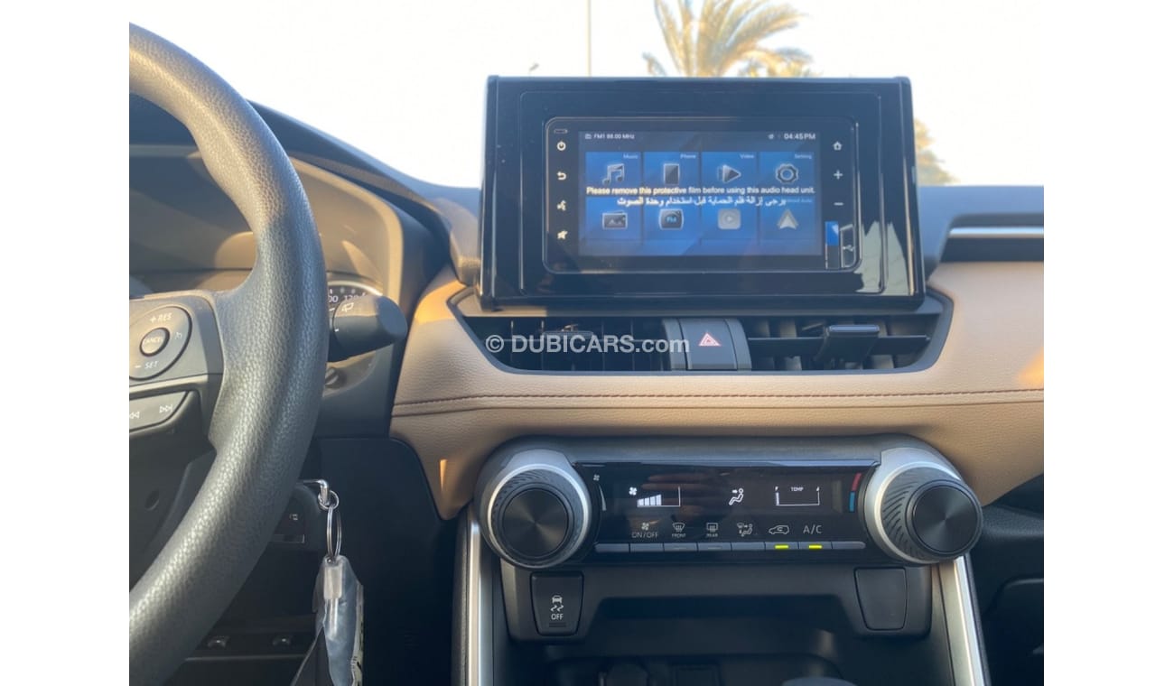 New Toyota RAV4 LE Brand new 2022 for sale in Dubai - 556153