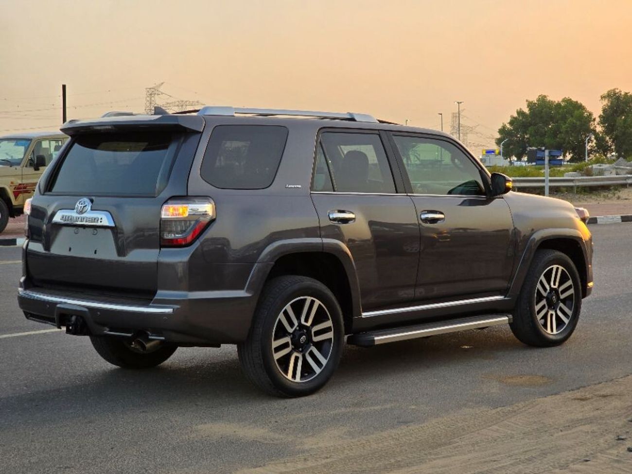 Used Toyota 4Runner 2017 Model Limited 7 seater , 4x4 , sunroof and ...