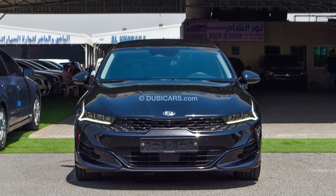 Used Kia K5 2020 for sale in Dubai - 628696