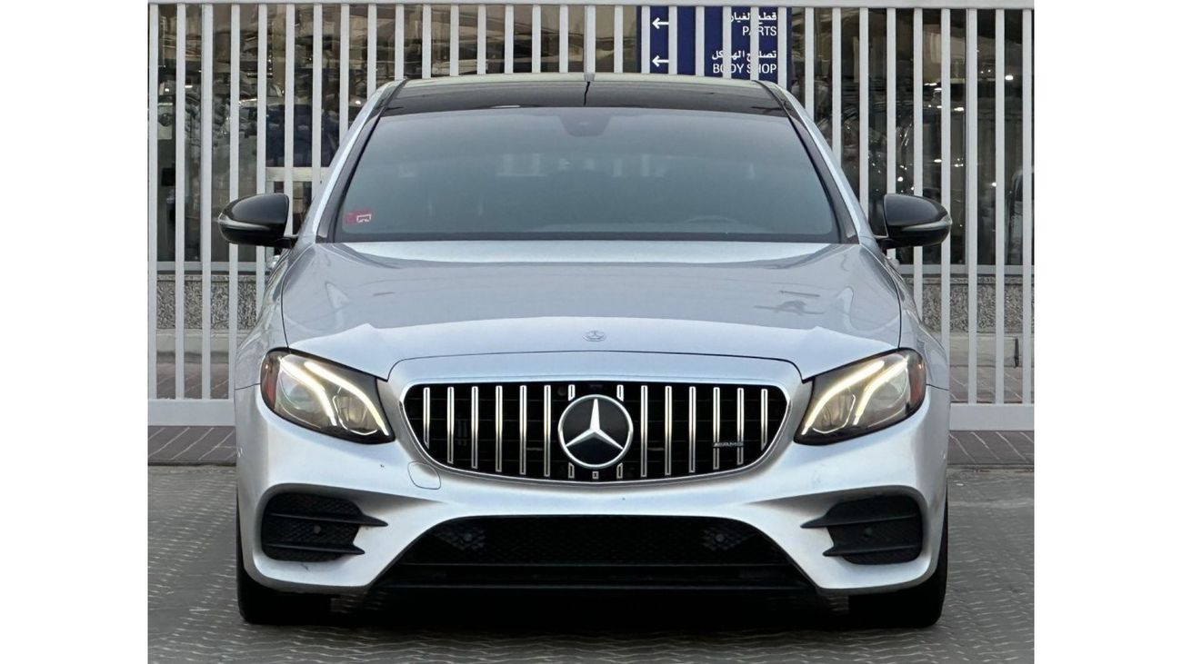 مستعملة مرسيدس بنز E300 Std 2017 للبيع في الشارقة - 744296