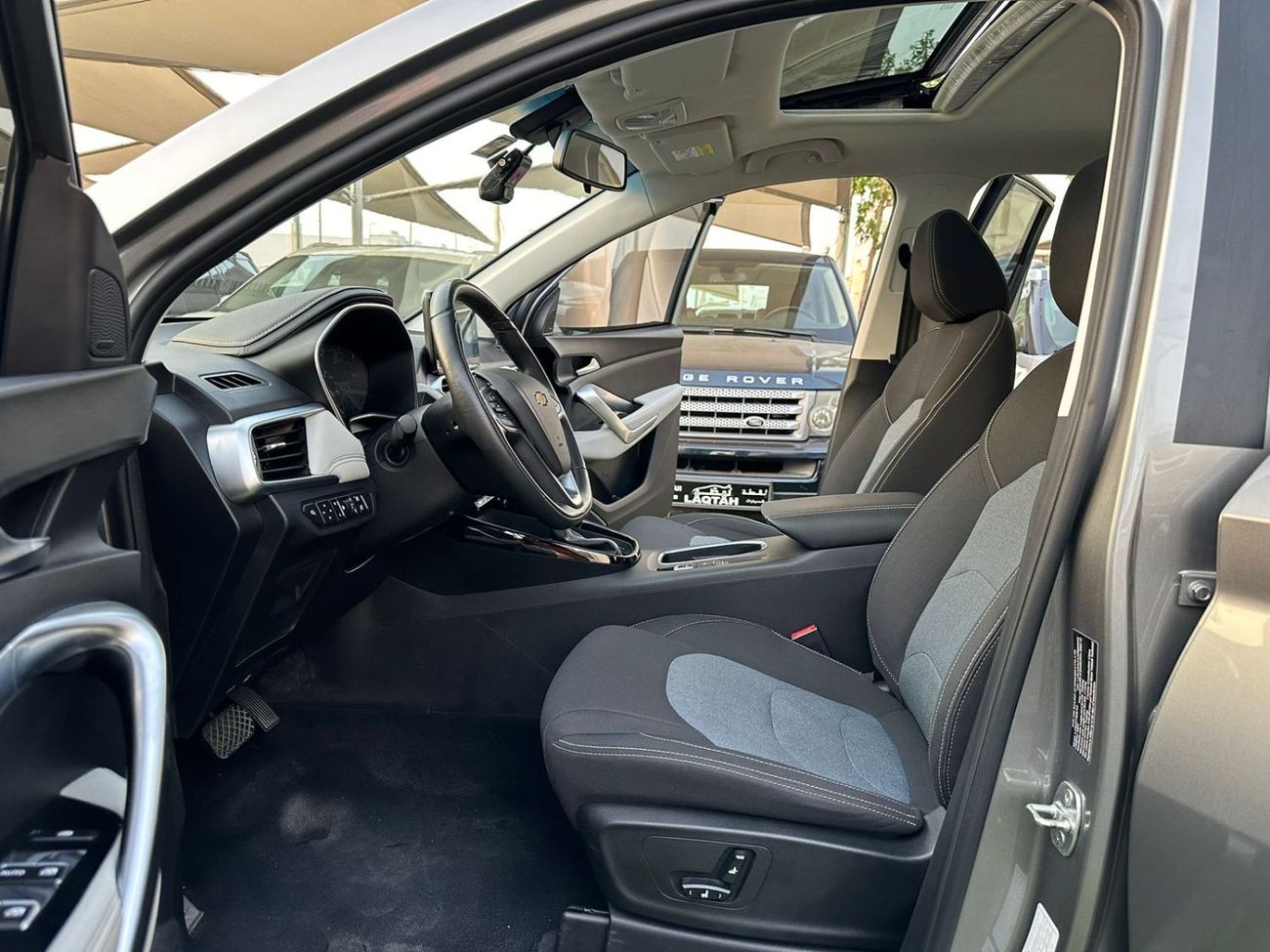 Used Chevrolet Captiva 2023 for sale in Sharjah - 749900