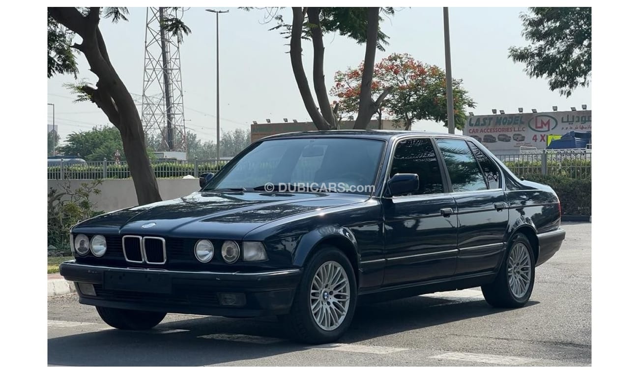 Used CLASSIC BMW 735I 1992 IN GOOD CONDITION 1992 for sale in Dubai - 638631