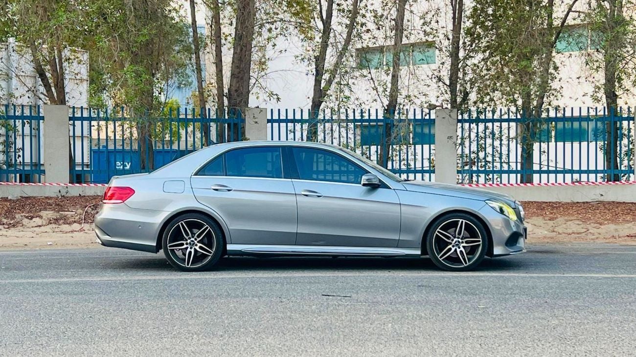 Used Mercedes-Benz E300 2014 Lady Driven e300 - 3.5 l V6 | GCC 2014 for sale in Dubai - 885842