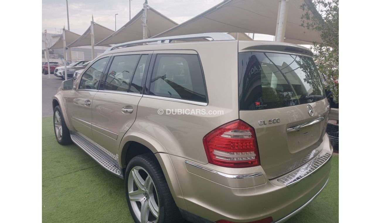 Used Mercedes-Benz GL 500 2012 for sale in Sharjah - 606020