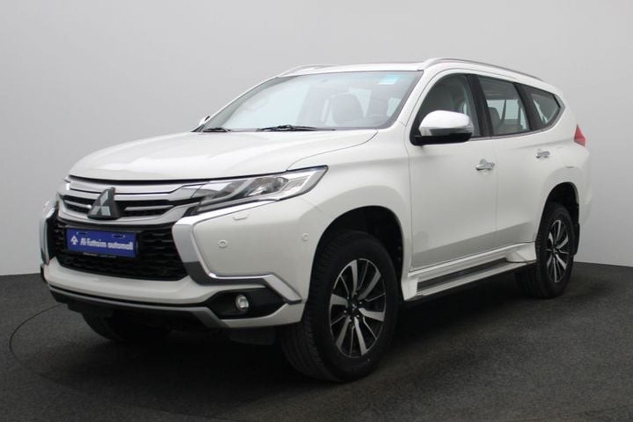 Used Mitsubishi Montero Sport HIGHLINE 3.0 2018 for sale in Dubai - 840494