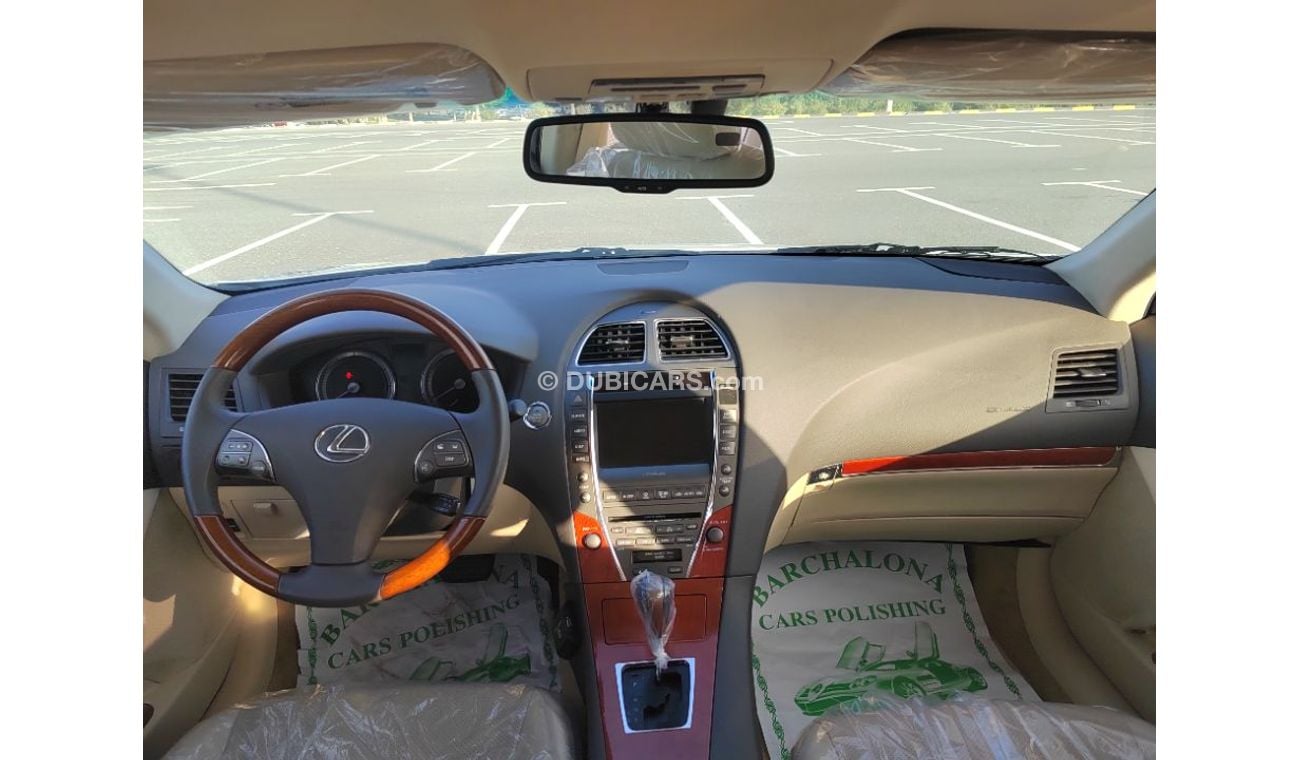Used Lexus ES350 2011 2011 for sale in Sharjah - 660708