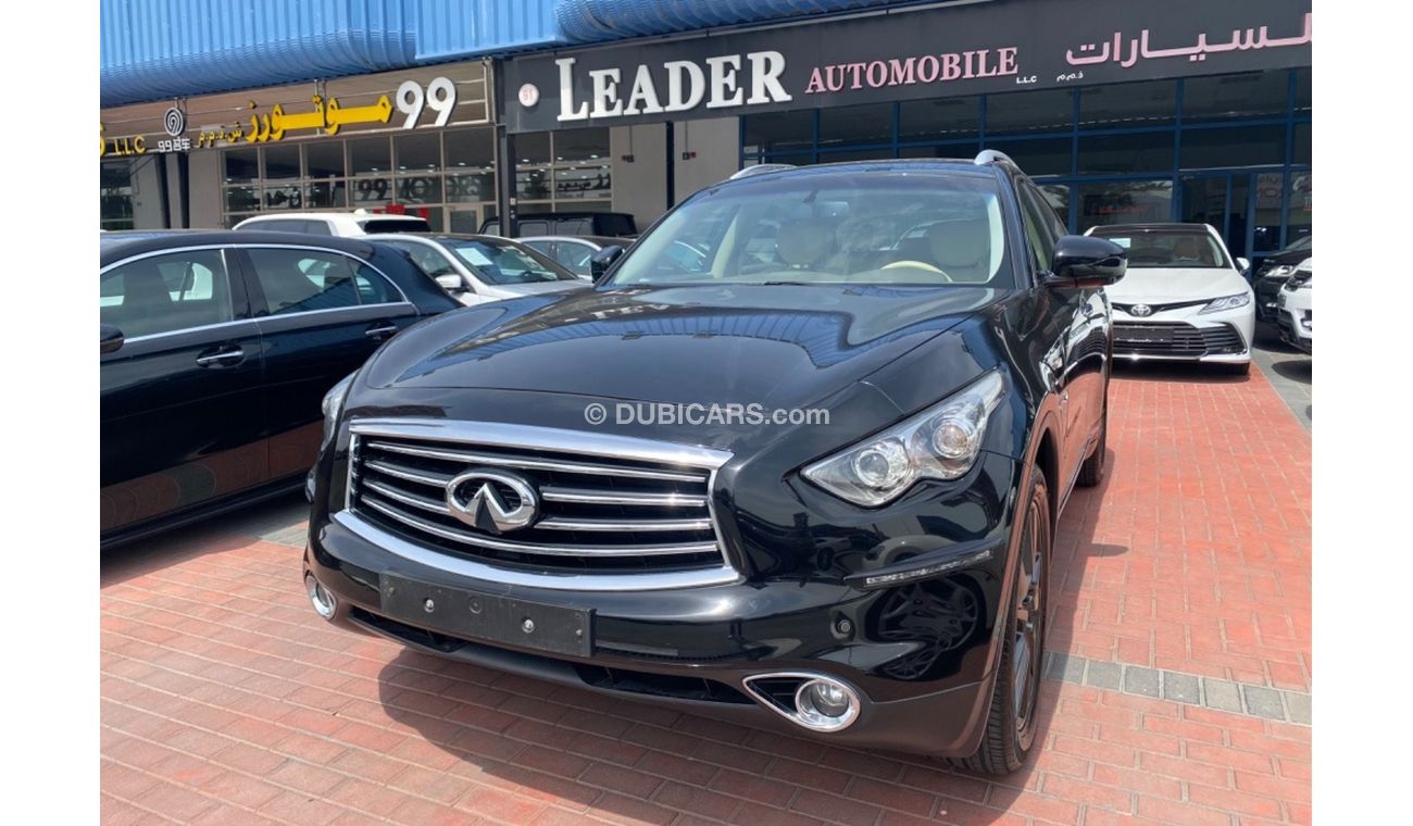 Used Infiniti QX70 Sport Luxury 2015 for sale in Dubai - 610986