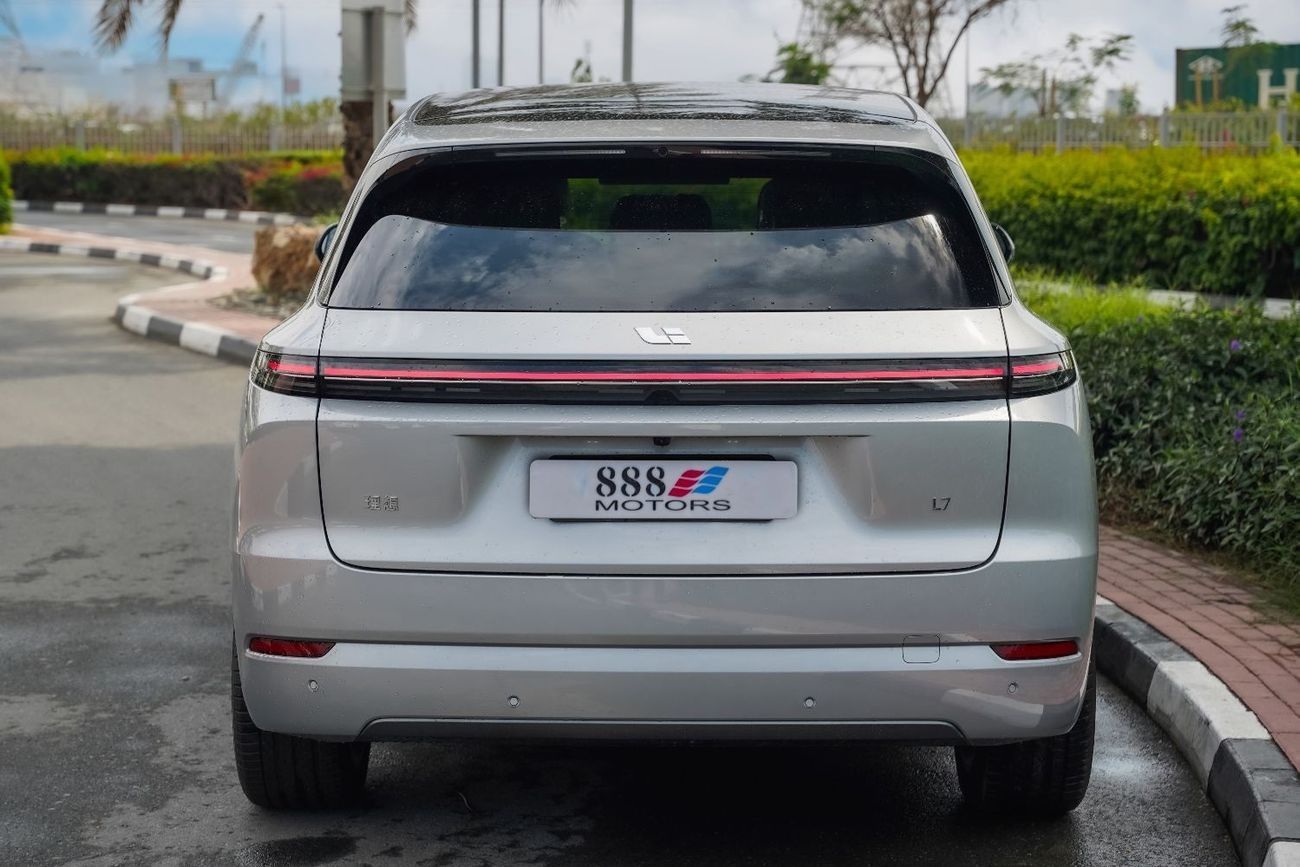 New 2024 Li Auto L7 ULTRA 1.5L Turbo Hybrid SUV 0Km 2025 for sale in Dubai - 837900