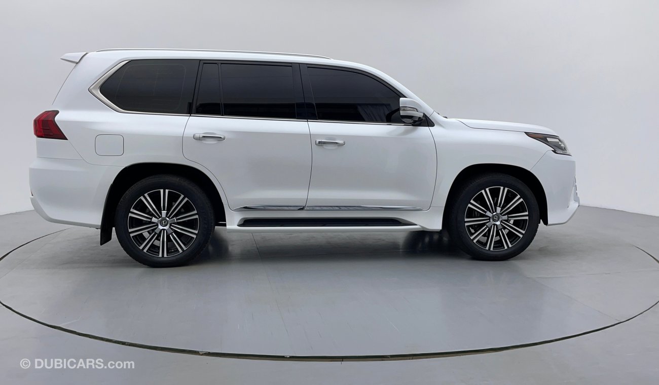 Used Lexus LX 570 PLATINUM 5700 2018 for sale in Dubai - 486658