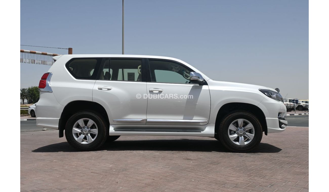 New Toyota Prado PRADO 2.7L PETROL 2023 2023 for sale in Dubai - 612791