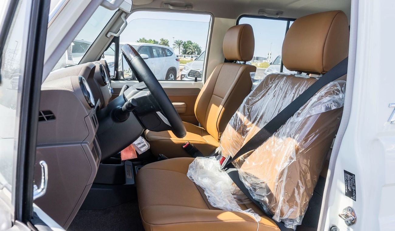 New Toyota Land Cruiser 70 2022 Toyota LC71 4.0L Petrol with leather seat (70th Anniversary ...