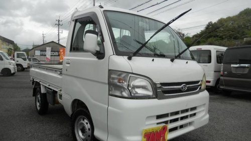 Daihatsu Hijet Price in UAE, Images, Specs & Features
