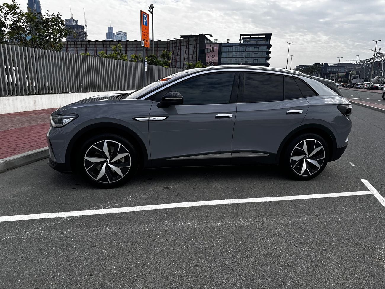 Used Volkswagen ID.4 Crozz Pro Long Range 360 Camera 2022 for sale in ...