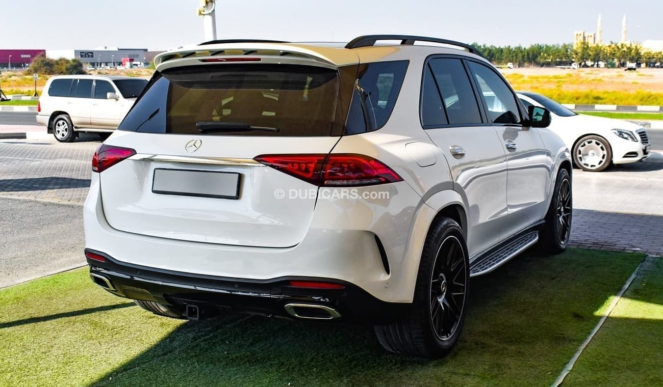 Used Mercedes-Benz GLE 250 2020 for sale in Sharjah - 692845