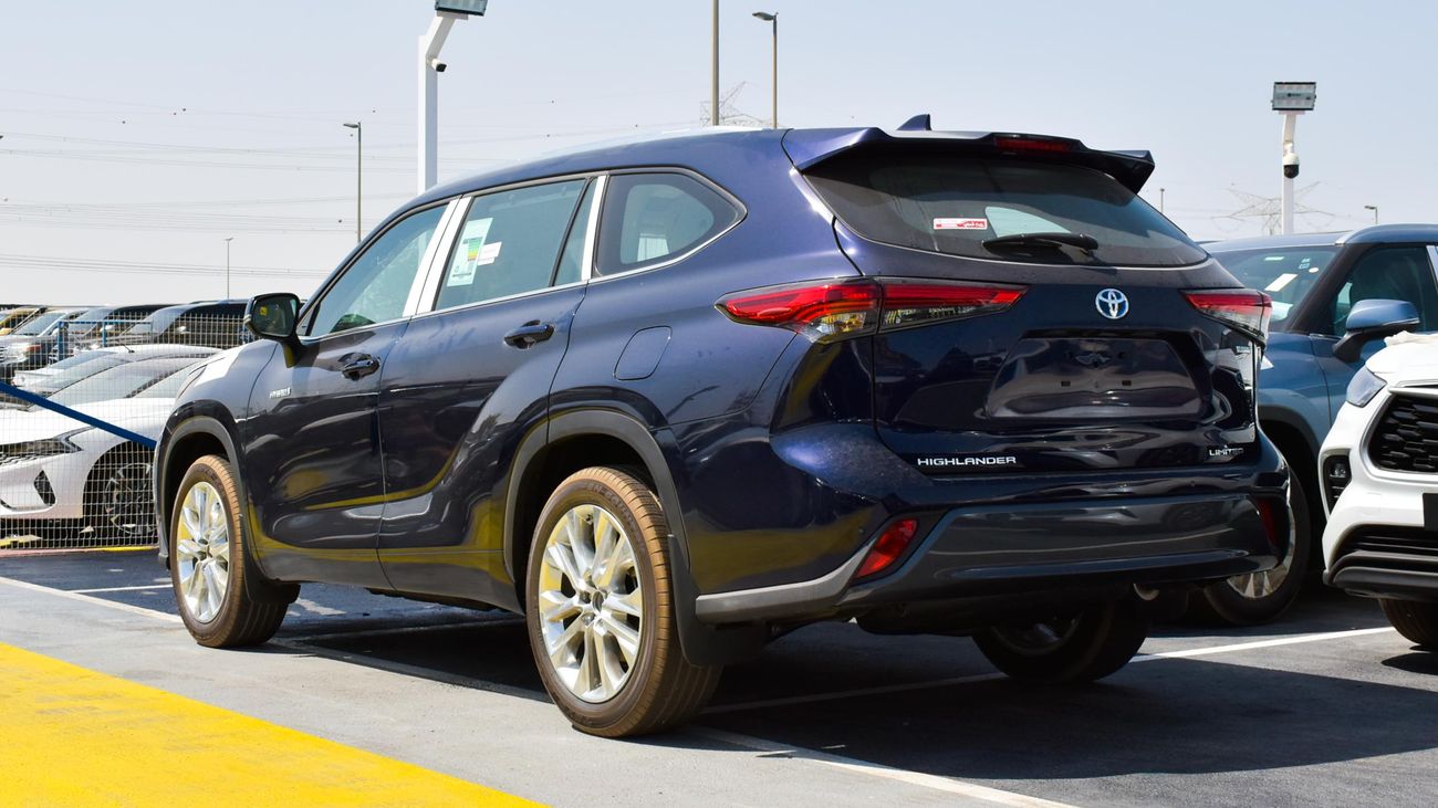 New Toyota Highlander 2.5L Limited 2022 for sale in Dubai - 549637