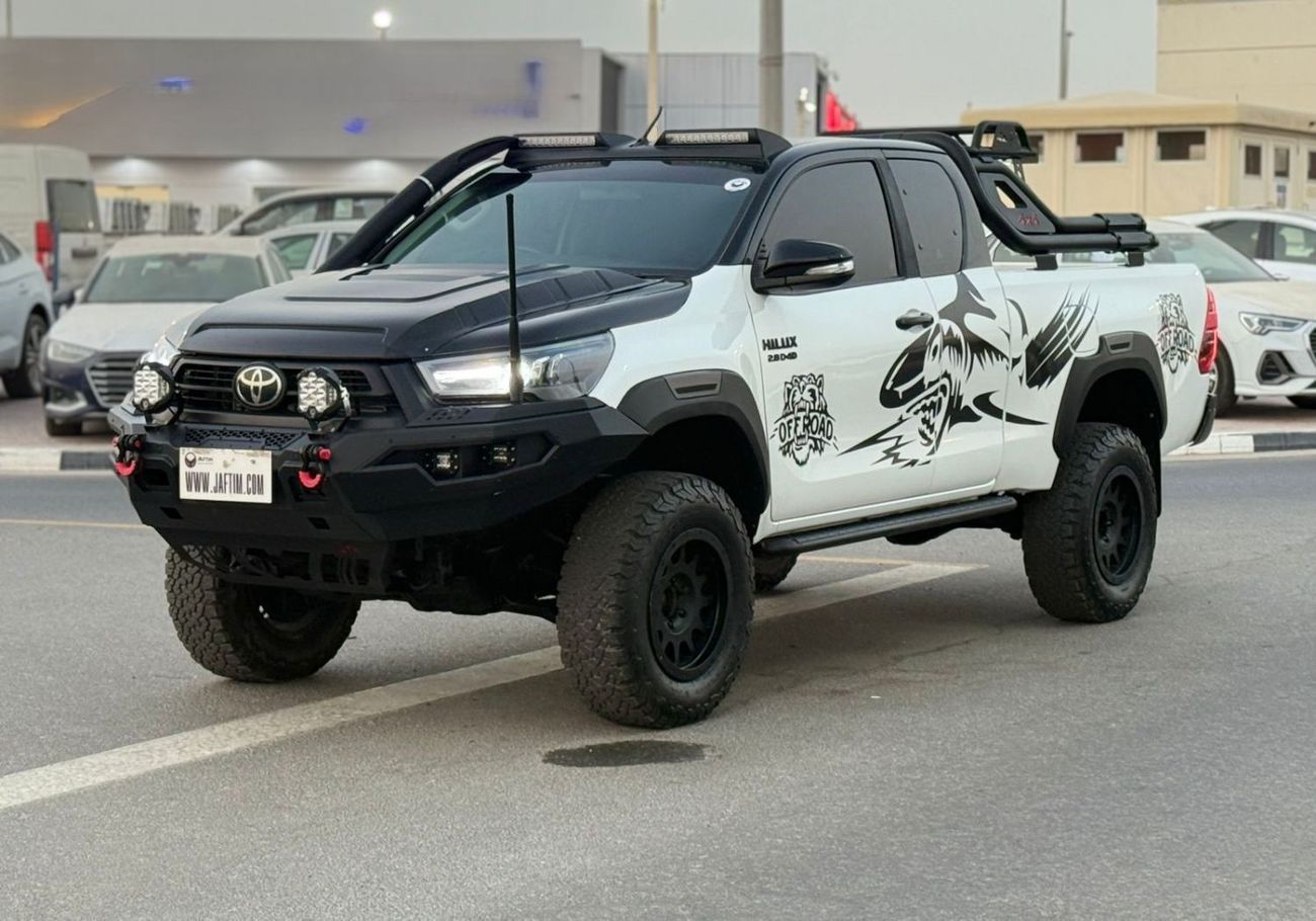 Used Toyota Hilux SMART CAB OFF ROAD MODIFIED 2019 | 2.8L DIESEL ENGINE | AT | AIR SNORKEL | 4WD ...
