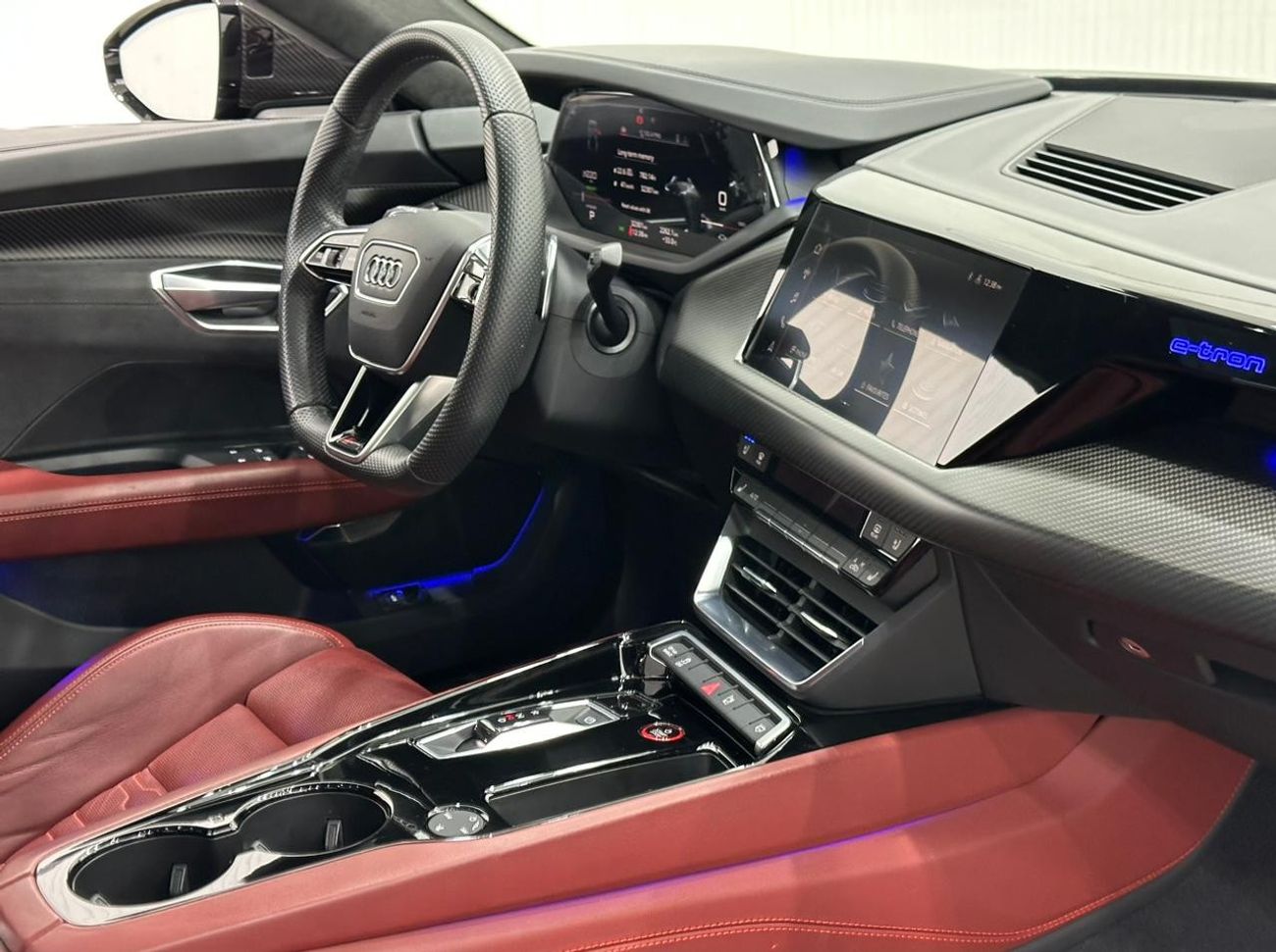 Used Audi etron GT 2022 Audi RS E-Tron GT, 5 Years Al Naboodah Warranty ...