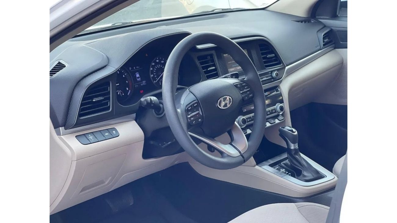 Used Hyundai Elantra GL 2020 for sale in Umm al-Quwain - 735132