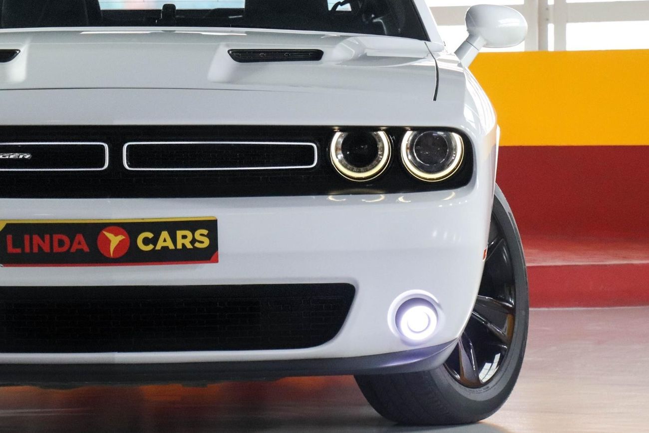 Used Dodge Challenger LA 2015 for sale in Dubai - 552244