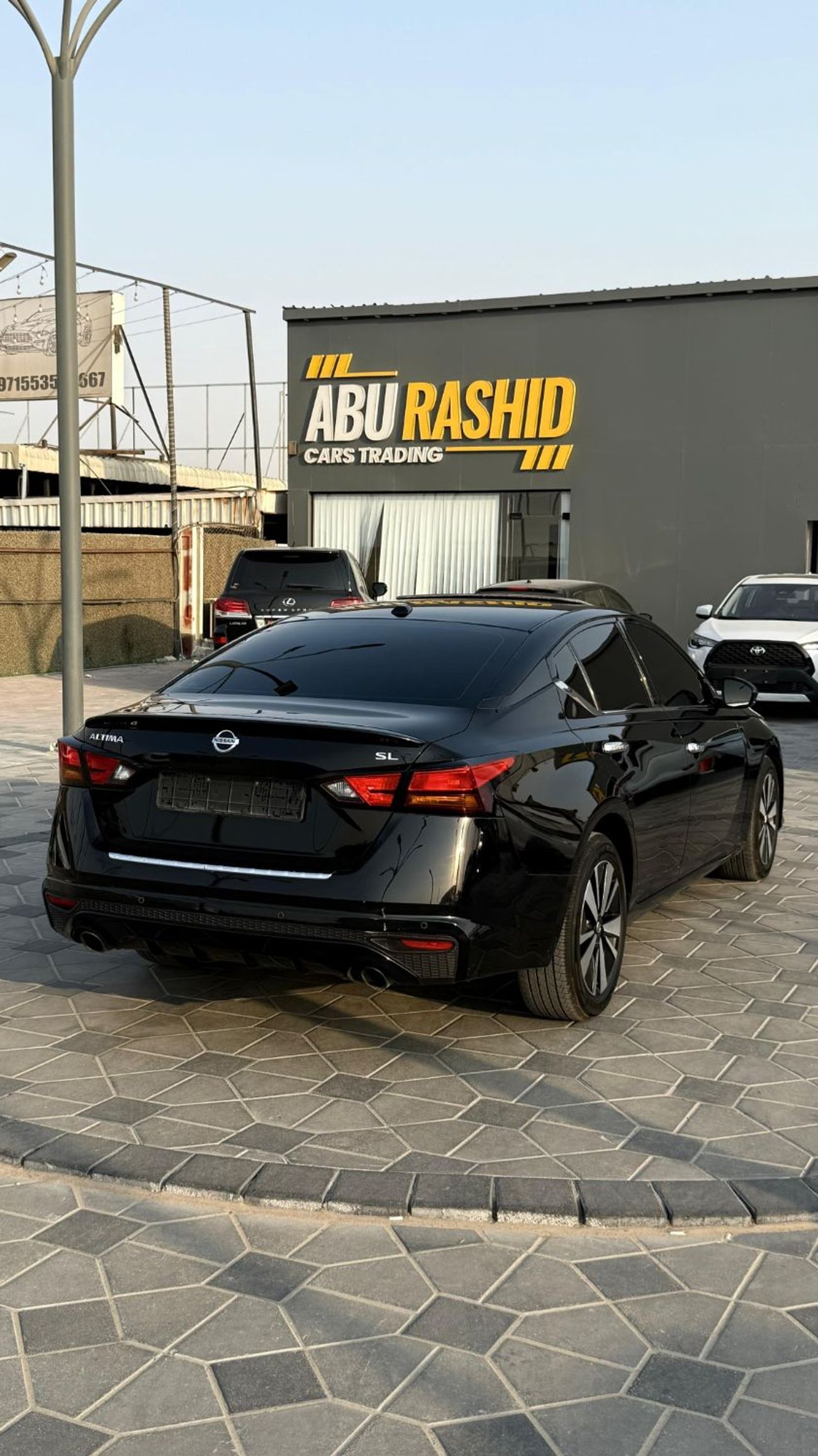 Used Nissan Altima SL 2.5L 2019 for sale in Dubai - 881913