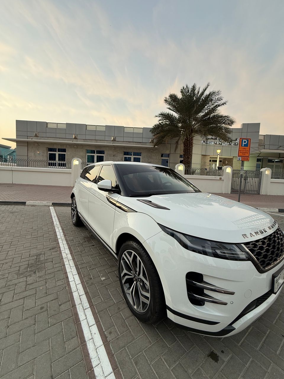 مستعملة لاند روفر رانج روفر إيفوك 2023 للبيع في دبي - 807037