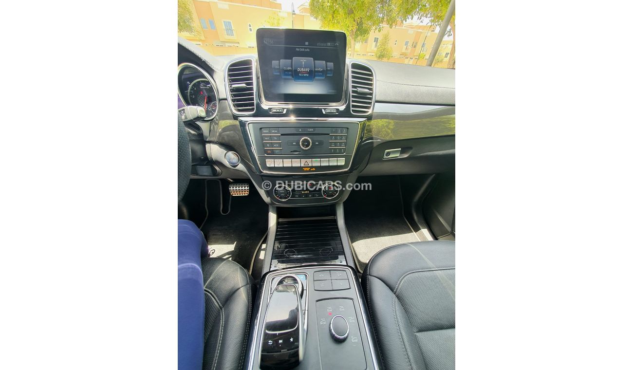 Used Mercedes-Benz GLE 43 AMG 2019 for sale in Dubai - 622045