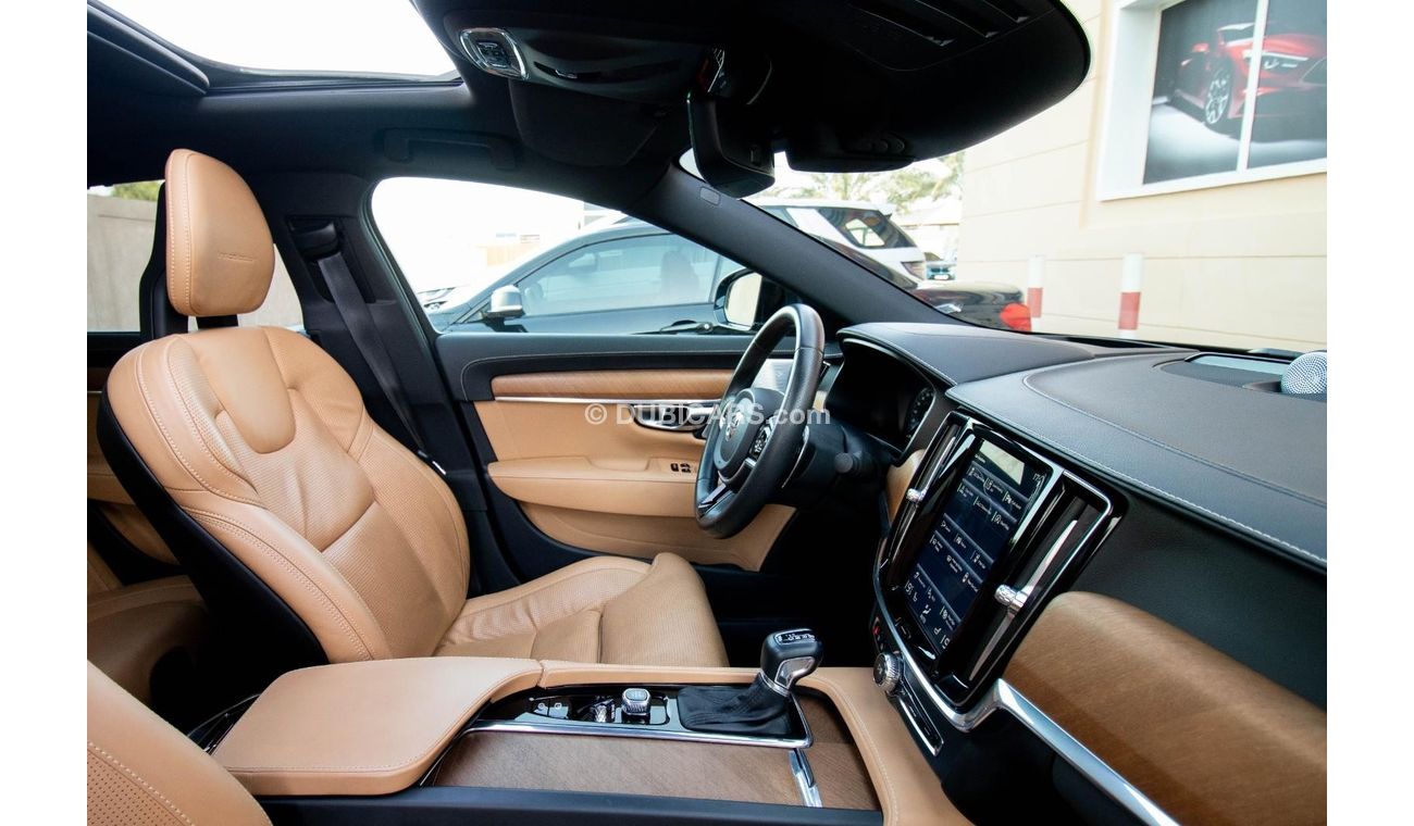 Used Volvo S90 90 2018 for sale in Dubai - 581815
