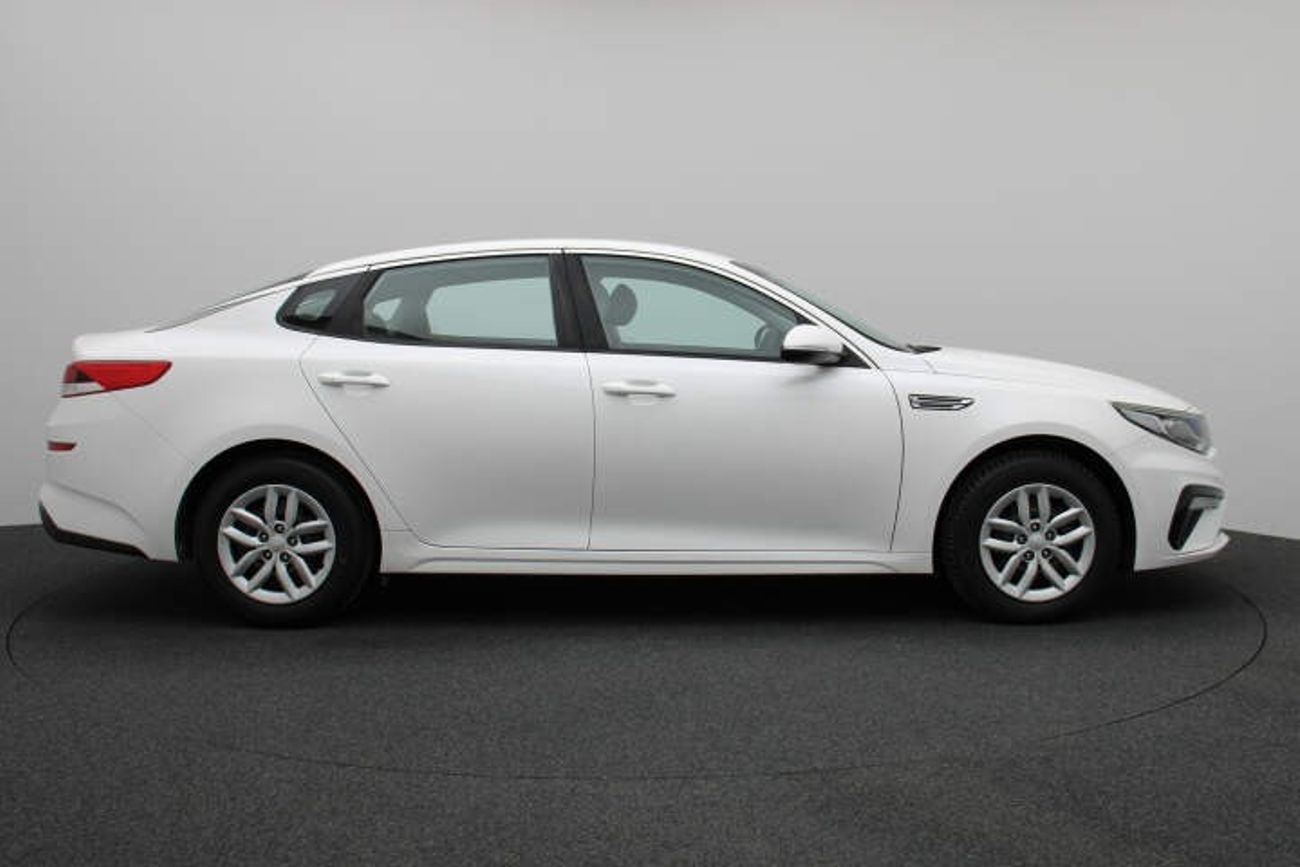 Used Kia Optima LX 2.4 2020 for sale in Dubai - 604755