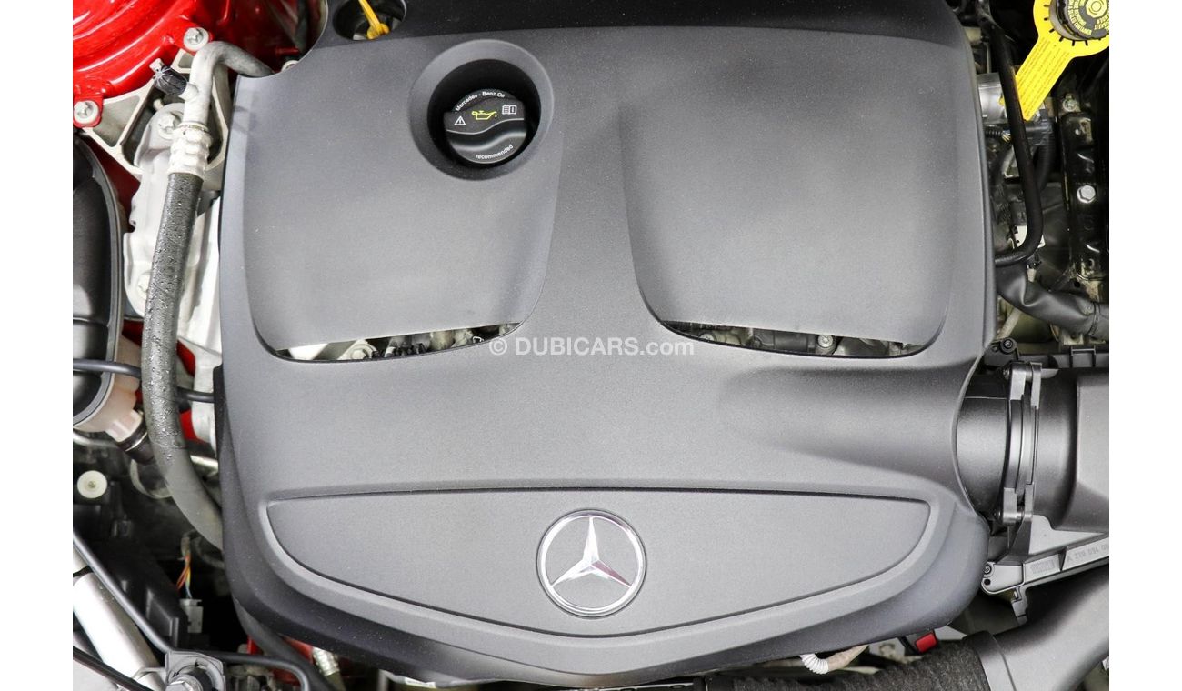 Used Mercedes-Benz GLA 250 X156 2018 for sale in Dubai - 548293