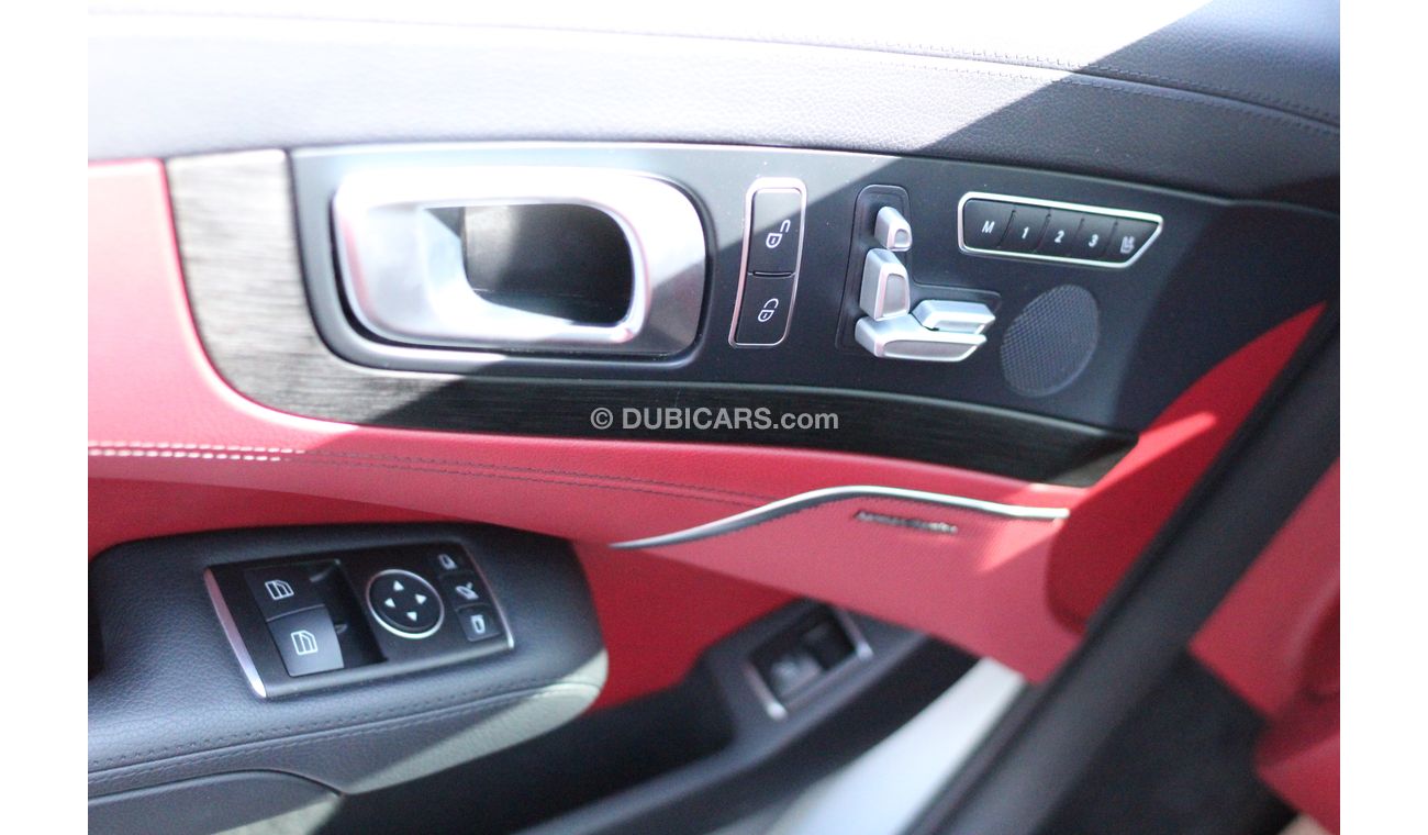 Used Mercedes-Benz SL 500 2017 model 2017 for sale in Dubai - 220455