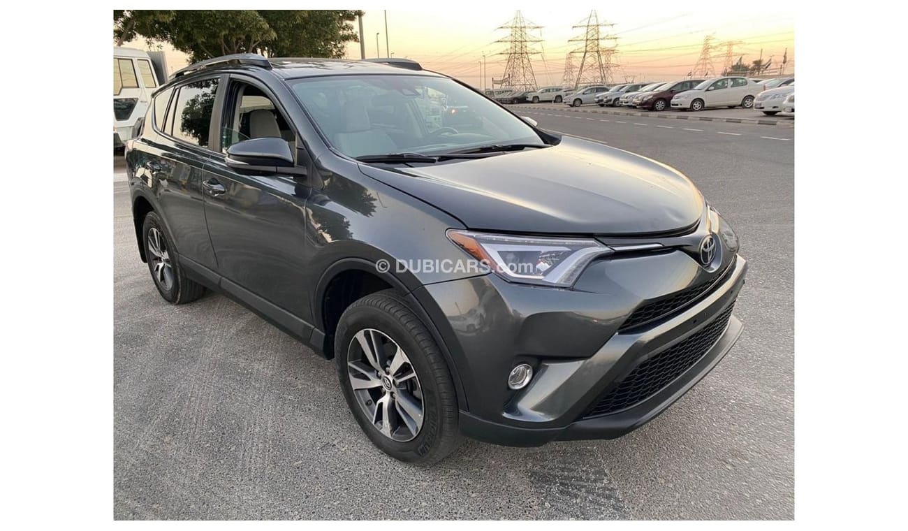 Used 2018 TOYOTA RAV4 XLE / AWD / FULL OPTION 2018 for sale in Dubai ...