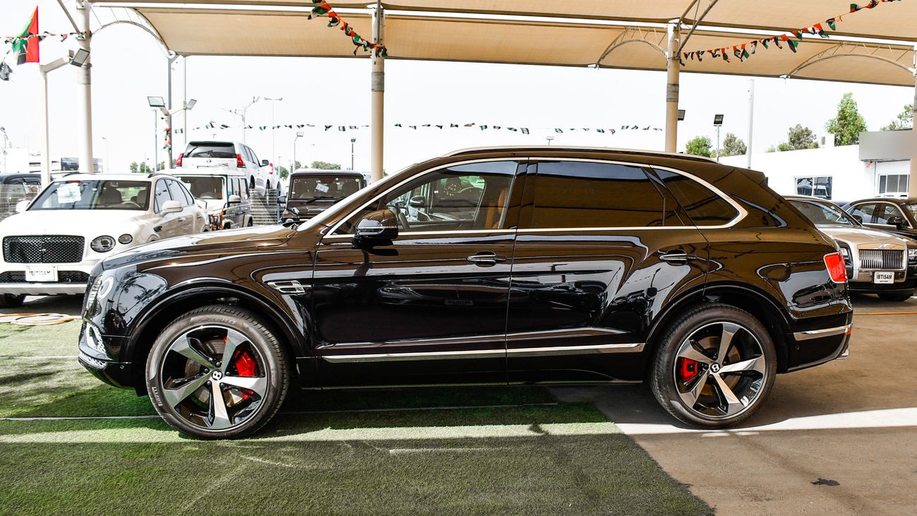 Used Bentley Bentayga 2020 for sale in Dubai - 718453