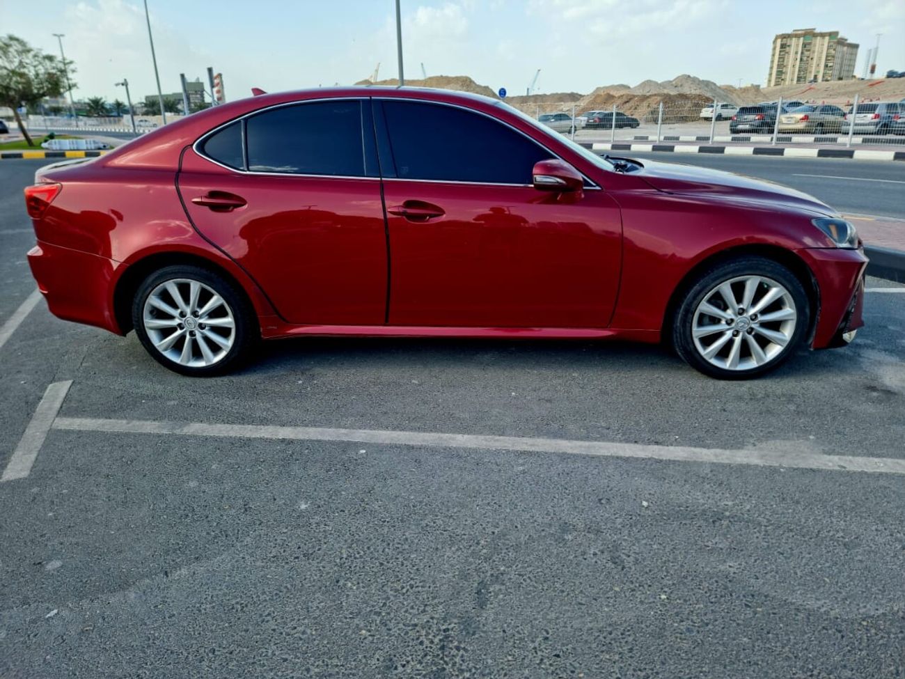 Used Lexus IS250 2.5 2010 for sale in Sharjah - 933875