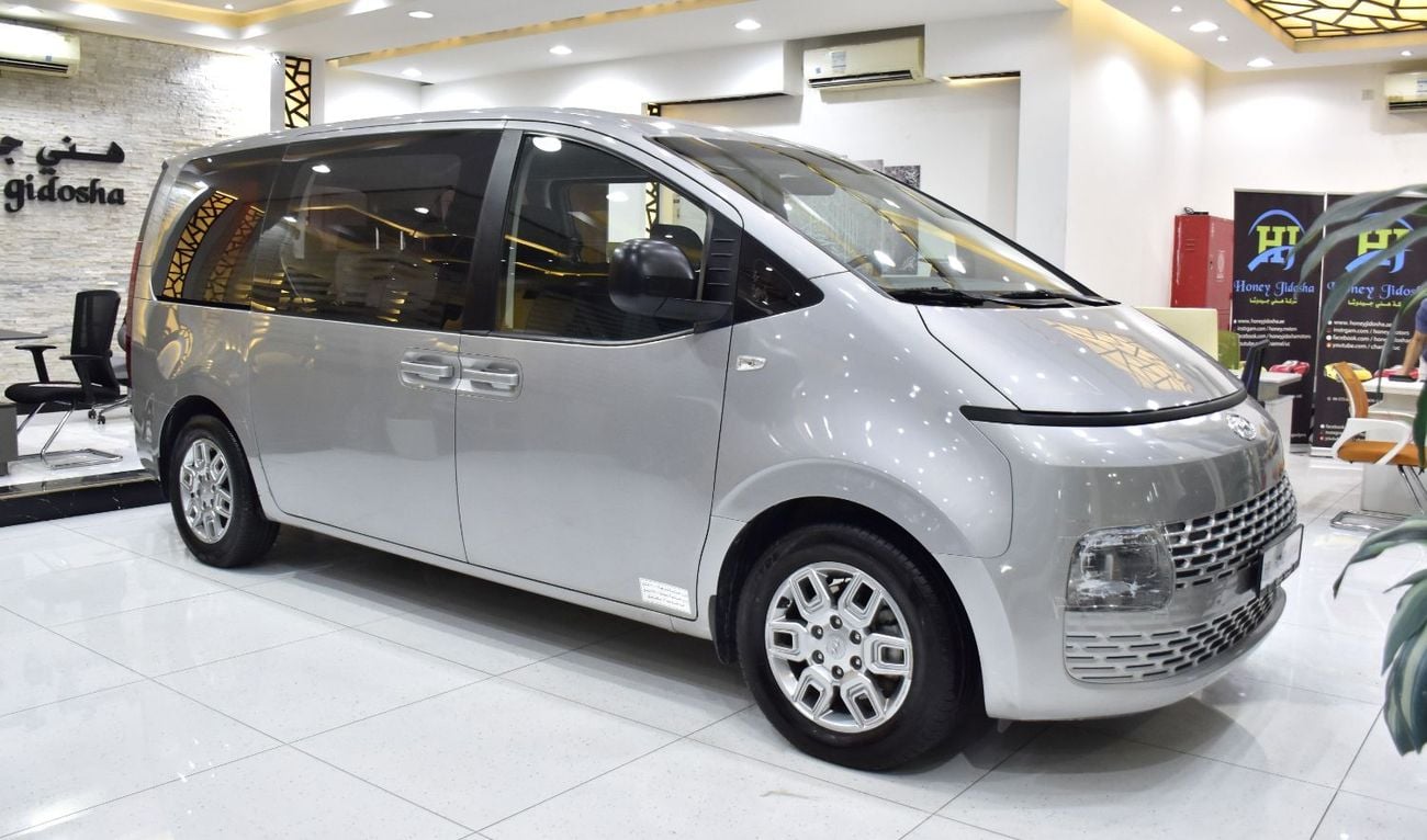Used EXCELLENT DEAL for our Hyundai Staria ( 2022 Model ) in Silver ...