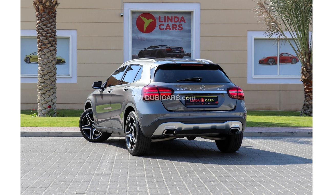 Used Mercedes-Benz GLA 250 X156 2018 for sale in Dubai - 605954
