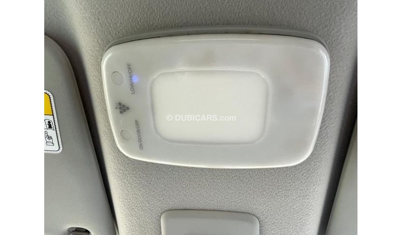 Used Nissan Z B21A 2018 for sale in Japan - 682005