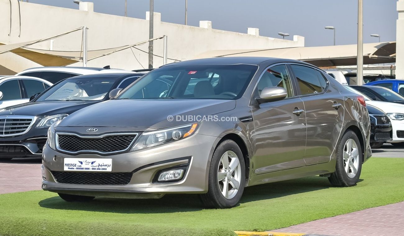 Used Kia Optima 2015 for sale in Dubai - 557554