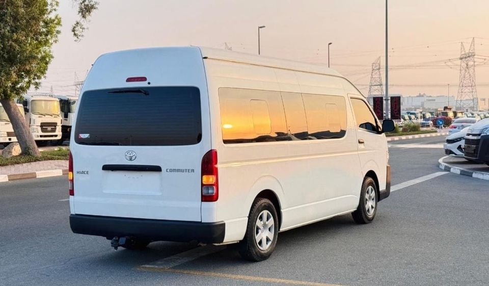 مستعملة تويوتا هاياس Commuter GLX High Roof 2.7L M/T 2016 للبيع في دبي ...