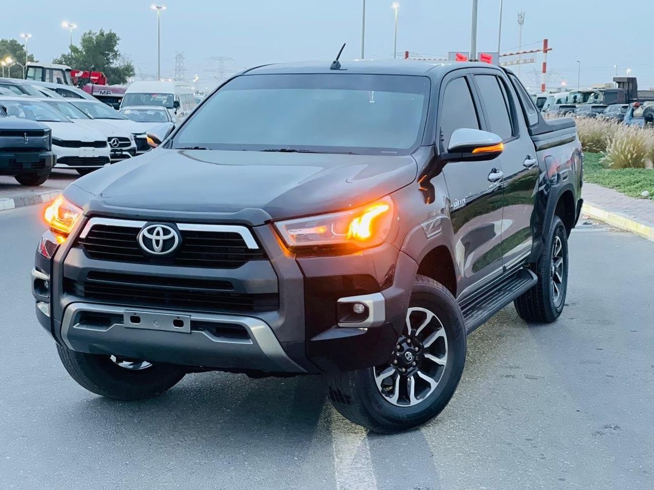 Used ADV 2.8L Toyota Hilux pickup Adventure Diesel 2.8LDouble cabine ...