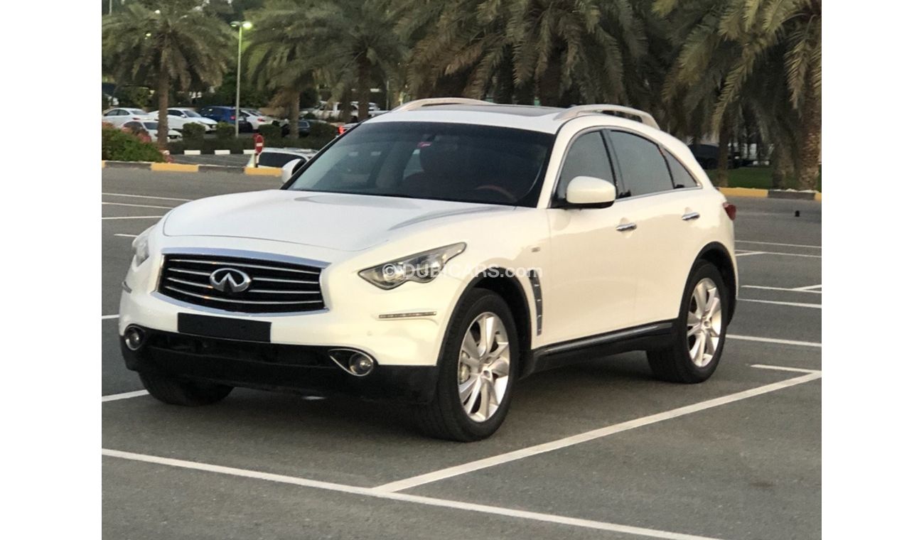 Used Infiniti FX35 MODEL 2012 GCC CAR PREFECT CONDITION INSIDE AND ...