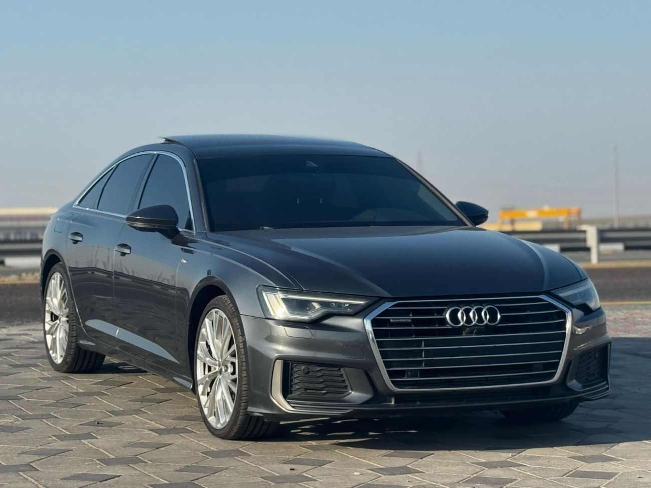 Used Audi A6 40 TFSI 2.0L 2019 for sale in Dubai - 837679
