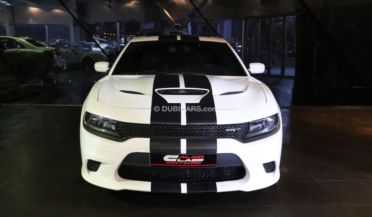 Used Dodge Charger SRT Hellcat - 707HP 2017 for sale in Dubai - 213368