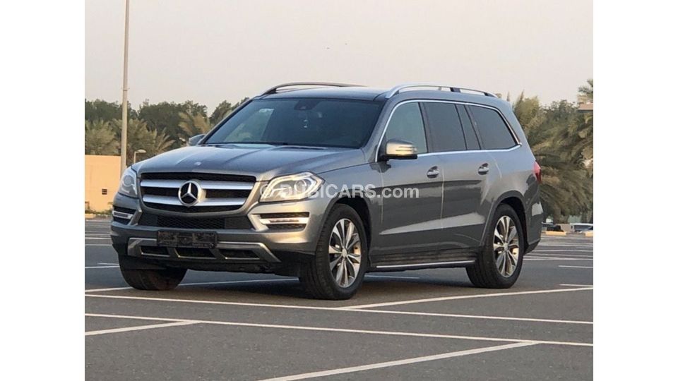 Used Mercedes-Benz GL 500 MODEL 2014 GCC CAR PERFECT CONDITION INSIDE ...