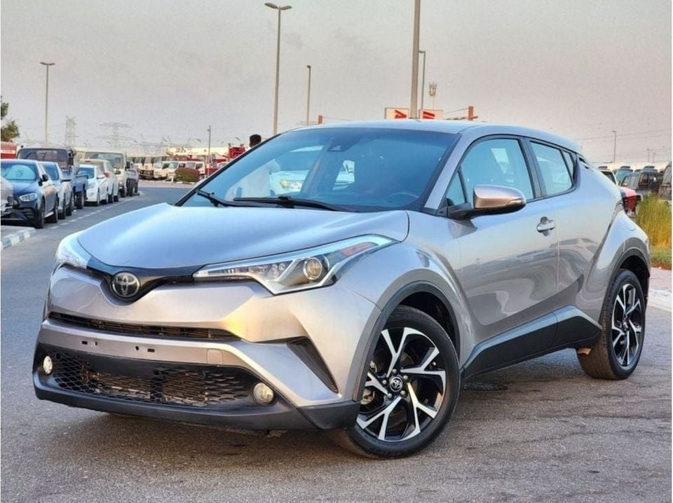 Used Toyota CHR Toyota C-HR Full Option 2018 for sale in Dubai - 790206