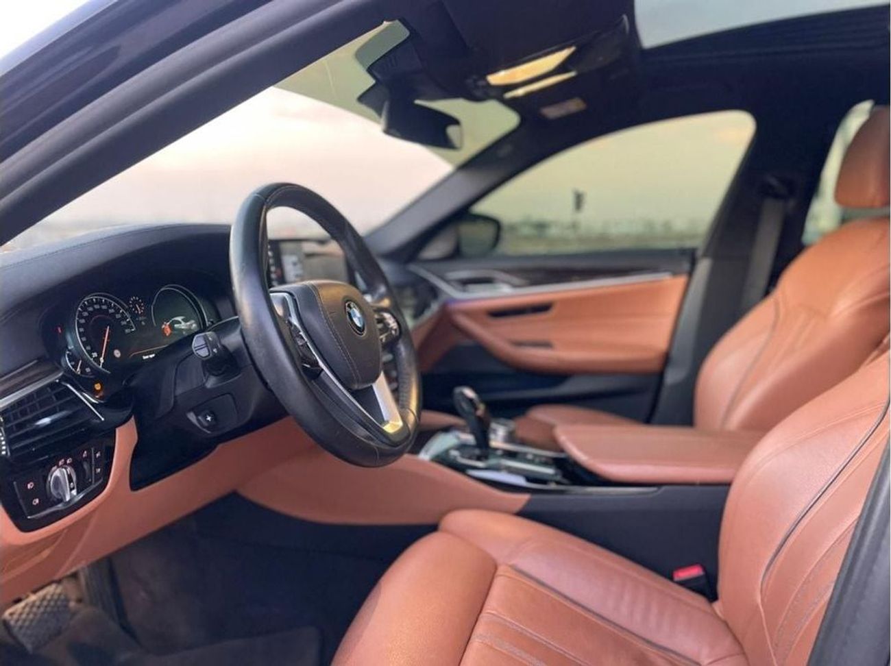 Used BMW 540i Luxury 3.0L 2018 for sale in Sharjah - 807774