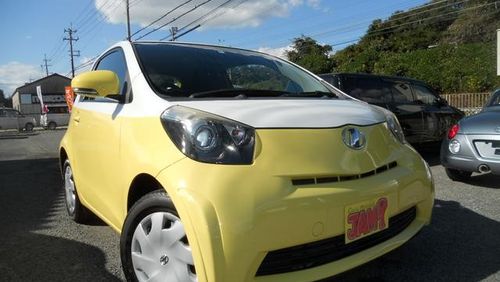 Toyota IQ Price in UAE, Images, Specs & Features