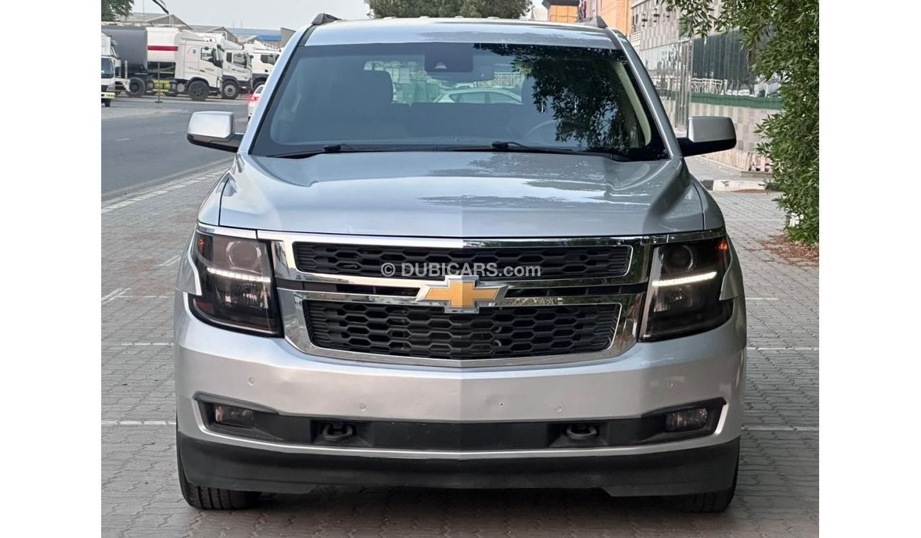 Used Chevrolet Tahoe LS 2016 for sale in Dubai - 696909