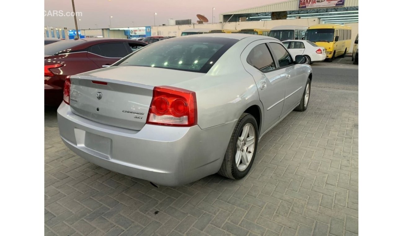 Used Dodge Charger 2009 model, Gulf, full option, sunro, 6 cylinders ...