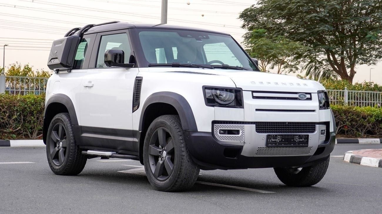Used Land Rover Defender 90 SE P300 2.0L 2023 for sale in Dubai - 834004